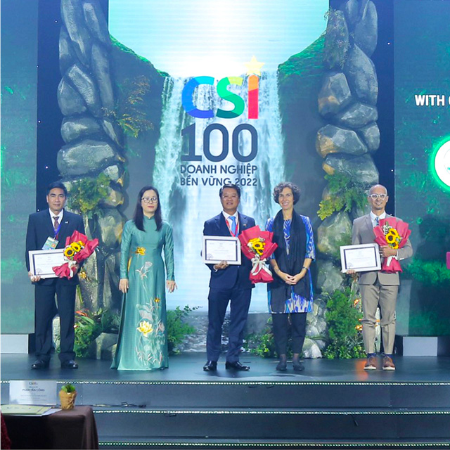 Kiên định với chiến lược vì con người, Prudential “Ẵm trọn” 2 giải thưởng quan trọng tại CSI ...